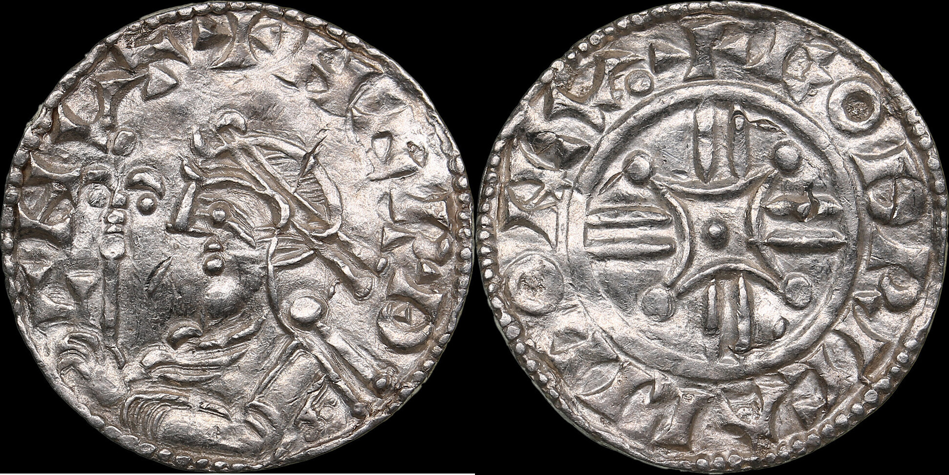 England / London Penny 1635-1042 Harthacnut (1035-1042) Arm and Scpter ...